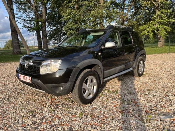 Черный Дачия Duster 2011 в Цесис, объемом двигателя 1.50 л и пробегом 0 тыс. км за 5400 €, фото 1 на AUTOMOTO.COM.LV