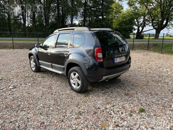 Черный Дачия Duster 2011 в Цесис, объемом двигателя 1.50 л и пробегом 0 тыс. км за 5400 €, фото 2 на AUTOMOTO.COM.LV