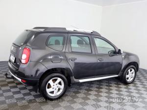 Black Dacia Duster 2011 in Tallinn, with an engine capacity of 1.50 L and mileage of 178 thousand km for 3999 €, photo 4 on AUTOMOTO.COM.LV