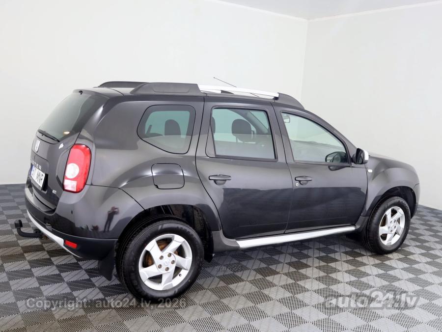 Black Dacia Duster 2011 in Tallinn, with an engine capacity of 1.50 L and mileage of 178 thousand km for 3999 €, photo 4 on AUTOMOTO.COM.LV