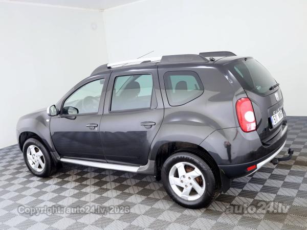 Black Dacia Duster 2011 in Tallinn, with an engine capacity of 1.50 L and mileage of 178 thousand km for 3999 €, photo 4 on AUTOMOTO.COM.LV