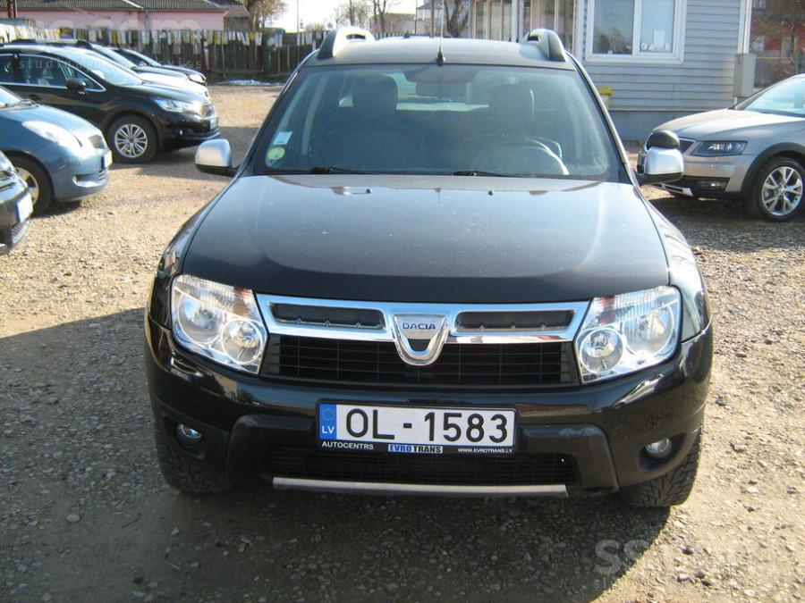 Melns Dacia Duster 2011 Rēzekne, ar dzinēja tilpumu 1.50 L un nobraukumu 220 tūkst. km par 4600 €, foto 3 vietnē AUTOMOTO.COM.LV