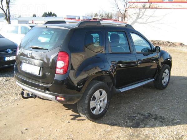 Черный Дачия Duster 2011 в Резекне, объемом двигателя 1.50 л и пробегом 220 тыс. км за 4600 €, фото 4 на AUTOMOTO.COM.LV