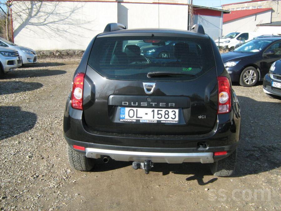 Melns Dacia Duster 2011 Rēzekne, ar dzinēja tilpumu 1.50 L un nobraukumu 220 tūkst. km par 4600 €, foto 6 vietnē AUTOMOTO.COM.LV