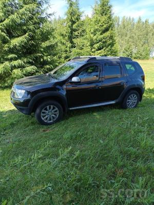 Melns Dacia Duster 2011 Ventspils, ar dzinēja tilpumu 1.60 L un nobraukumu 169 tūkst. km par 7700 €, foto  vietnē AUTOMOTO.COM.LV