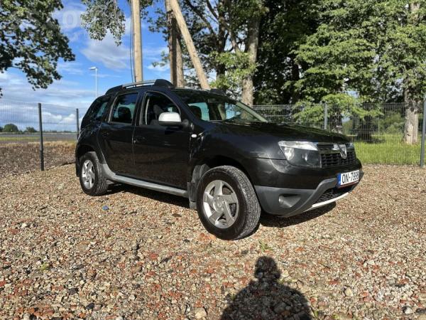 Черный Дачия Duster 2011 в Цесис, объемом двигателя 1.50 л и пробегом 0 тыс. км за 6400 €, фото 2 на AUTOMOTO.COM.LV