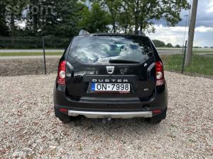 Melns Dacia Duster 2011 Cēsis, ar dzinēja tilpumu 1.50 L un nobraukumu 0 tūkst. km par 6400 €, foto 5 vietnē AUTOMOTO.COM.LV
