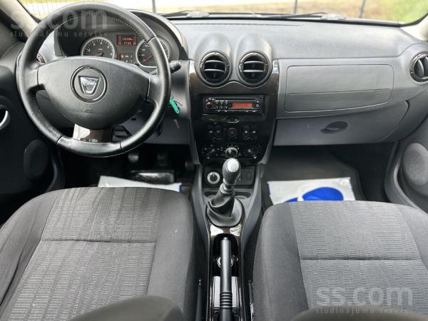 Черный Дачия Duster 2011 в Цесис, объемом двигателя 1.50 л и пробегом 0 тыс. км за 6400 €, фото 7 на AUTOMOTO.COM.LV