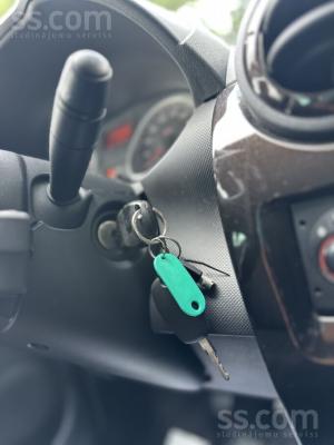 Melns Dacia Duster 2011 Cēsis, ar dzinēja tilpumu 1.50 L un nobraukumu 0 tūkst. km par 6400 €, foto 13 vietnē AUTOMOTO.COM.LV