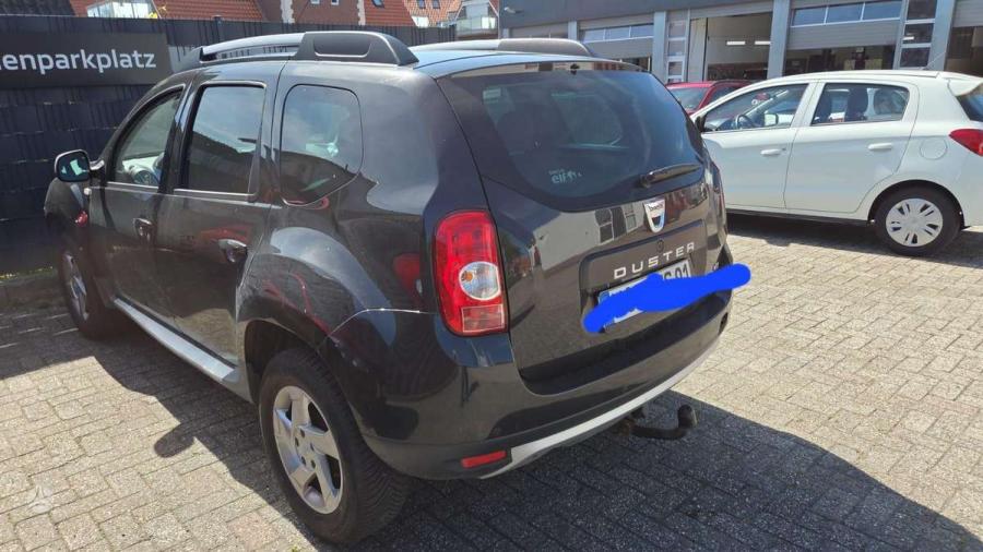 Melns Dacia Duster 2011 Marijampole, ar dzinēja tilpumu 1.46 L un nobraukumu 195 tūkst. km par 4799 €, foto 1 vietnē AUTOMOTO.COM.LV