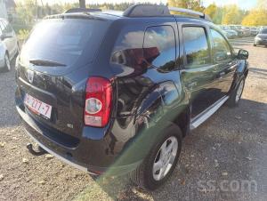 Черный Дачия Duster 2011 в Валмиера, объемом двигателя 1.50 л и пробегом 250 тыс. км за 5750 €, фото 6 на AUTOMOTO.COM.LV