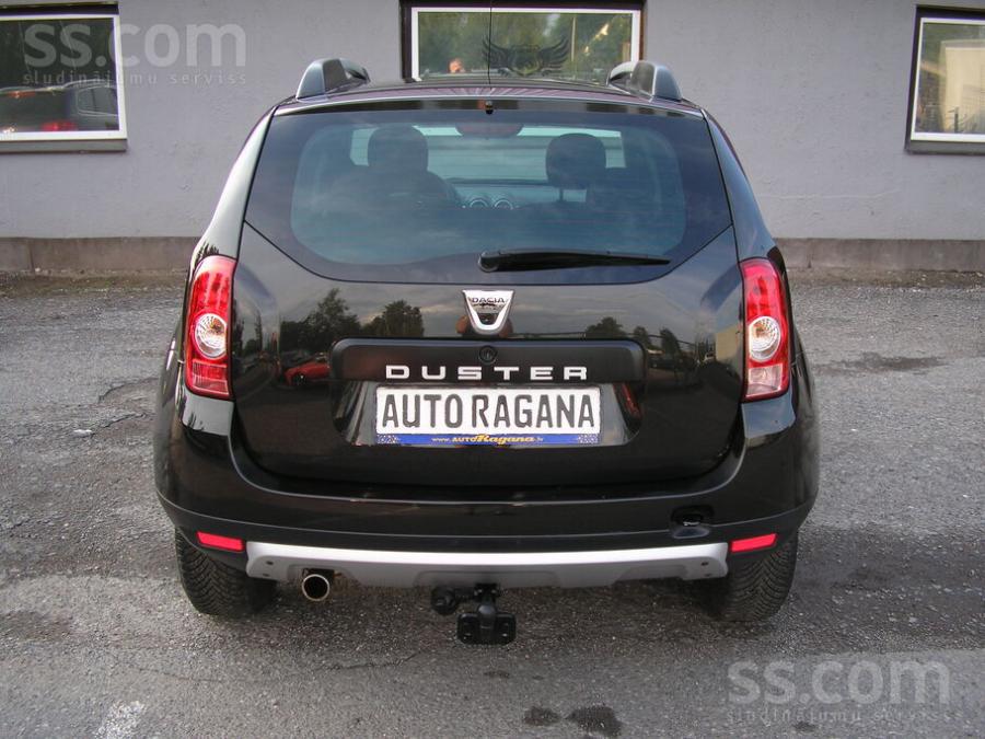 Black Dacia Duster 2012 in Riga, with an engine capacity of 1.60 L and mileage of 0 thousand km for 7250 €, photo 6 on AUTOMOTO.COM.LV