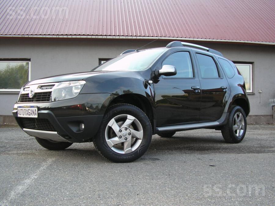 Black Dacia Duster 2012 in Riga, with an engine capacity of 1.60 L and mileage of 0 thousand km for 7250 €, photo 9 on AUTOMOTO.COM.LV