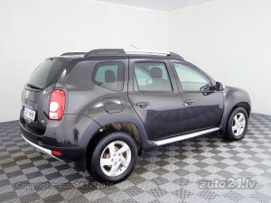 Melns Dacia Duster 2012 Tallina, ar dzinēja tilpumu 1.50 L un nobraukumu 179 tūkst. km par 3999 €, foto 4 vietnē AUTOMOTO.COM.LV