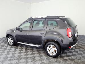 Melns Dacia Duster 2012 Tallina, ar dzinēja tilpumu 1.50 L un nobraukumu 179 tūkst. km par 3999 €, foto 5 vietnē AUTOMOTO.COM.LV
