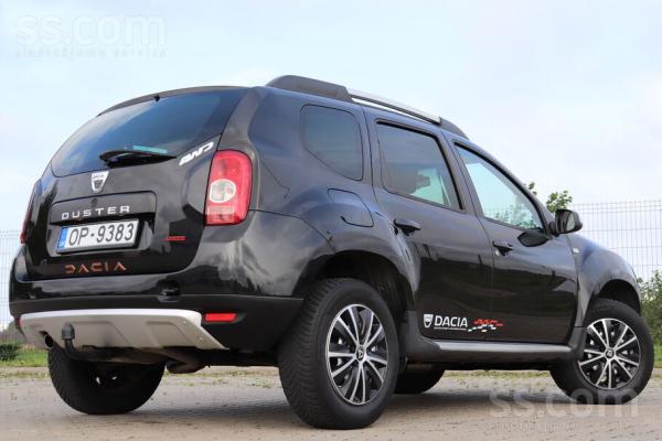 Black Dacia Duster 2012 in Riga, with an engine capacity of 1.50 L and mileage of 0 thousand km for 4350 €, photo 8 on AUTOMOTO.COM.LV
