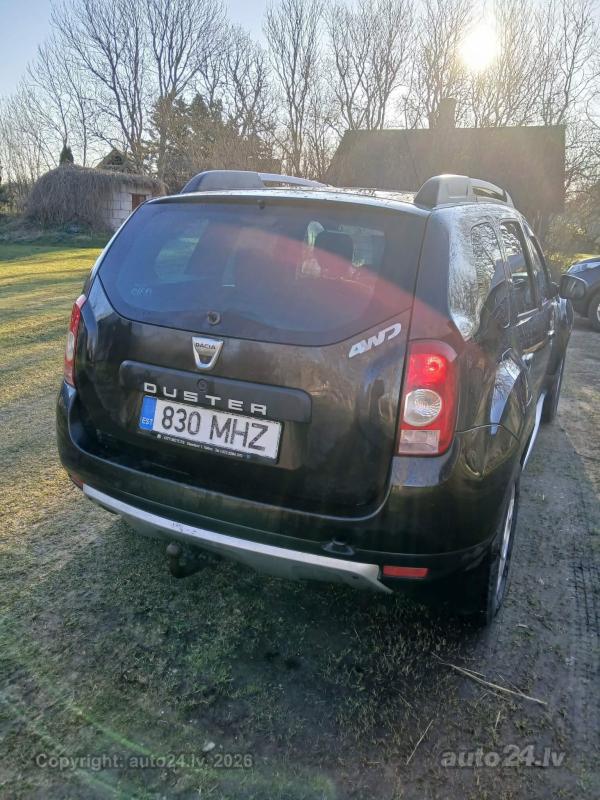 Melns Dacia Duster 2013 Kerdla, ar dzinēja tilpumu 1.50 L un nobraukumu 357 tūkst. km par 4600 €, foto 4 vietnē AUTOMOTO.COM.LV