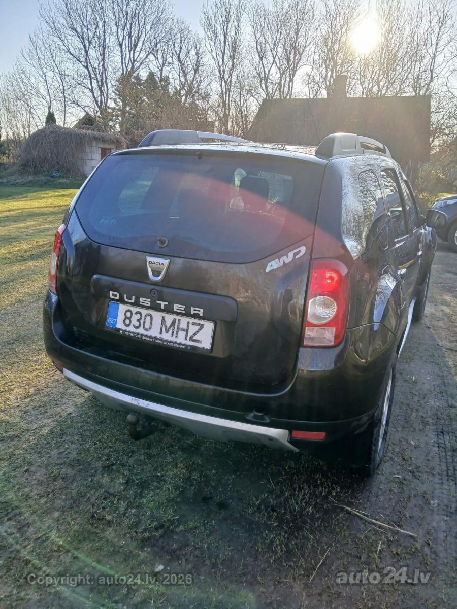 Black Dacia Duster 2013 in Kardla, with an engine capacity of 1.50 L and mileage of 357 thousand km for 4600 €, photo 5 on AUTOMOTO.COM.LV
