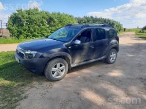 Melns Dacia Duster 2013 Madona, ar dzinēja tilpumu 1.50 L un nobraukumu 389 tūkst. km par 2650 €, foto 4 vietnē AUTOMOTO.COM.LV