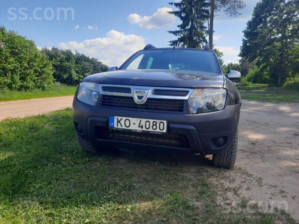 Melns Dacia Duster 2013 Madona, ar dzinēja tilpumu 1.50 L un nobraukumu 389 tūkst. km par 2650 €, foto 9 vietnē AUTOMOTO.COM.LV