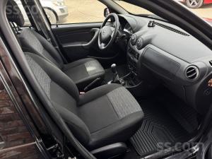 Melns Dacia Duster 2013 Talsi, ar dzinēja tilpumu 1.60 L un nobraukumu 225 tūkst. km par 6700 €, foto 14 vietnē AUTOMOTO.COM.LV