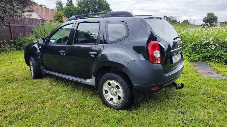 Melns Dacia Duster 2013 Rīga, ar dzinēja tilpumu 1.60 L un nobraukumu 230 tūkst. km par 4650 €, foto 5 vietnē AUTOMOTO.COM.LV