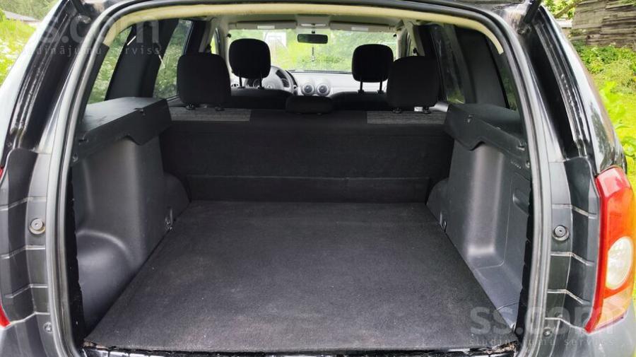 Melns Dacia Duster 2013 Rīga, ar dzinēja tilpumu 1.60 L un nobraukumu 230 tūkst. km par 4650 €, foto 16 vietnē AUTOMOTO.COM.LV