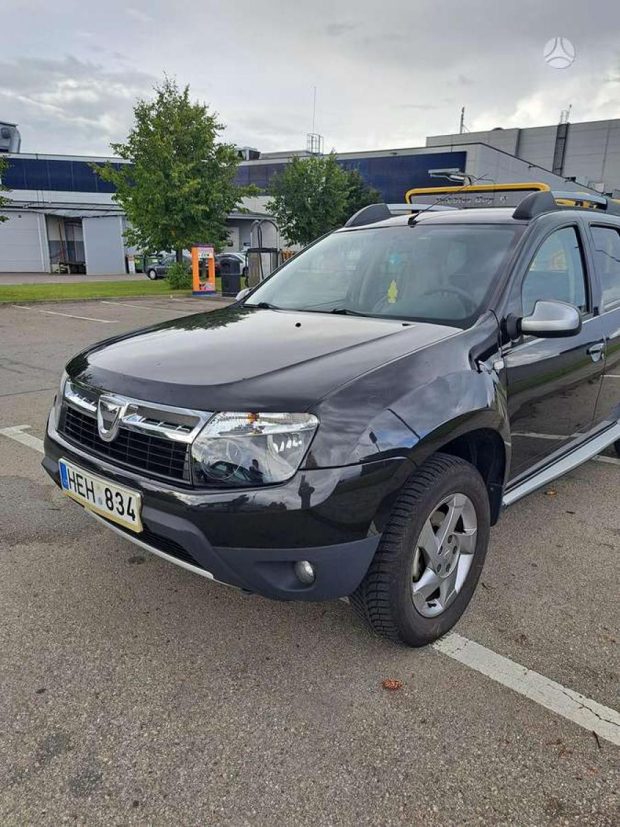 Melns Dacia Duster 2013 Panevēža, ar dzinēja tilpumu 1.50 L un nobraukumu 52 tūkst. km par 4300 €, foto 1 vietnē AUTOMOTO.COM.LV
