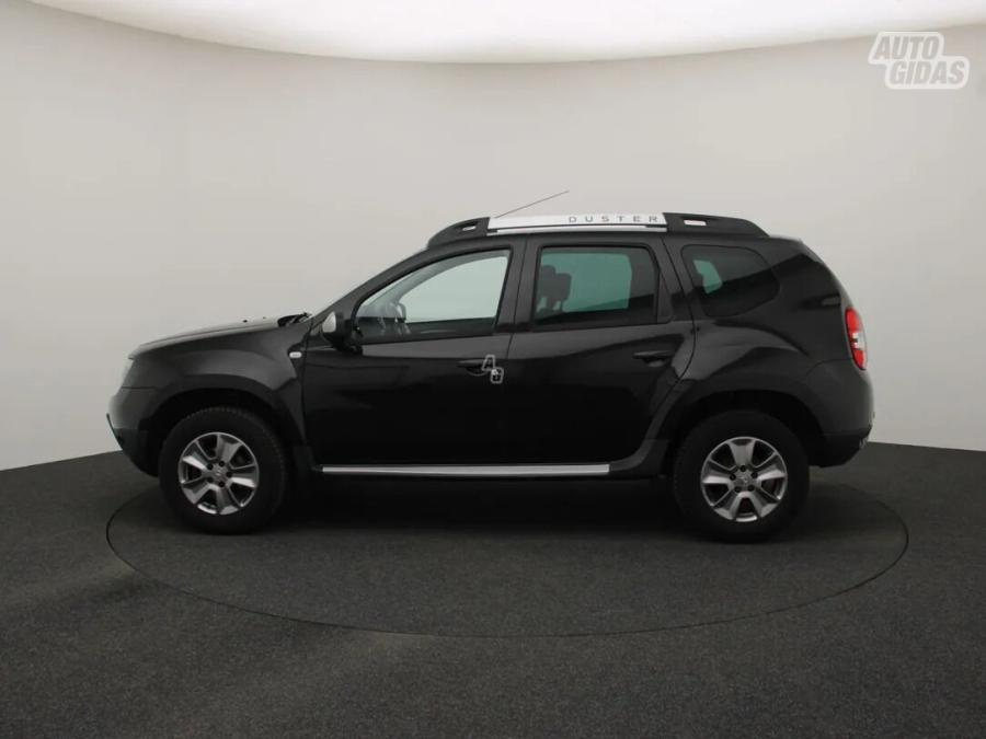 Black Dacia Duster 2014 in Vilnius, with an engine capacity of 1.20 L and mileage of 170 thousand km for 6399 €, photo 7 on AUTOMOTO.COM.LV