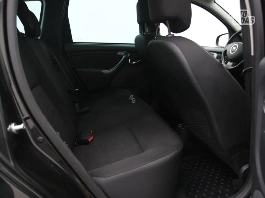 Black Dacia Duster 2014 in Vilnius, with an engine capacity of 1.20 L and mileage of 170 thousand km for 6399 €, photo 16 on AUTOMOTO.COM.LV