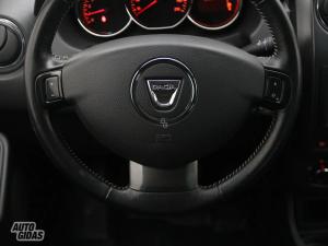 Black Dacia Duster 2014 in Vilnius, with an engine capacity of 1.20 L and mileage of 170 thousand km for 6399 €, photo 19 on AUTOMOTO.COM.LV