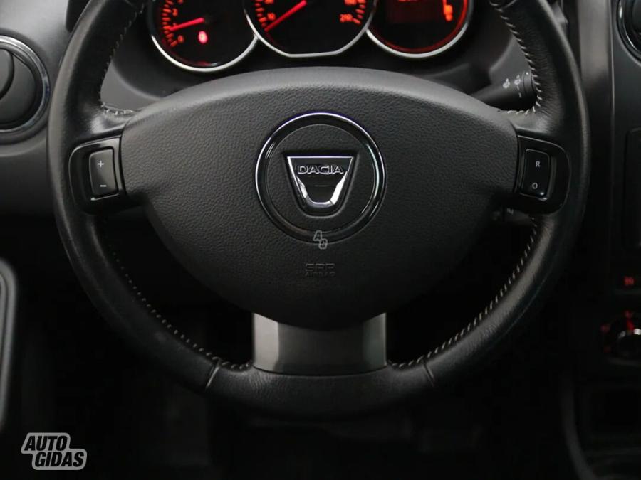 Black Dacia Duster 2014 in Vilnius, with an engine capacity of 1.20 L and mileage of 170 thousand km for 6399 €, photo 19 on AUTOMOTO.COM.LV