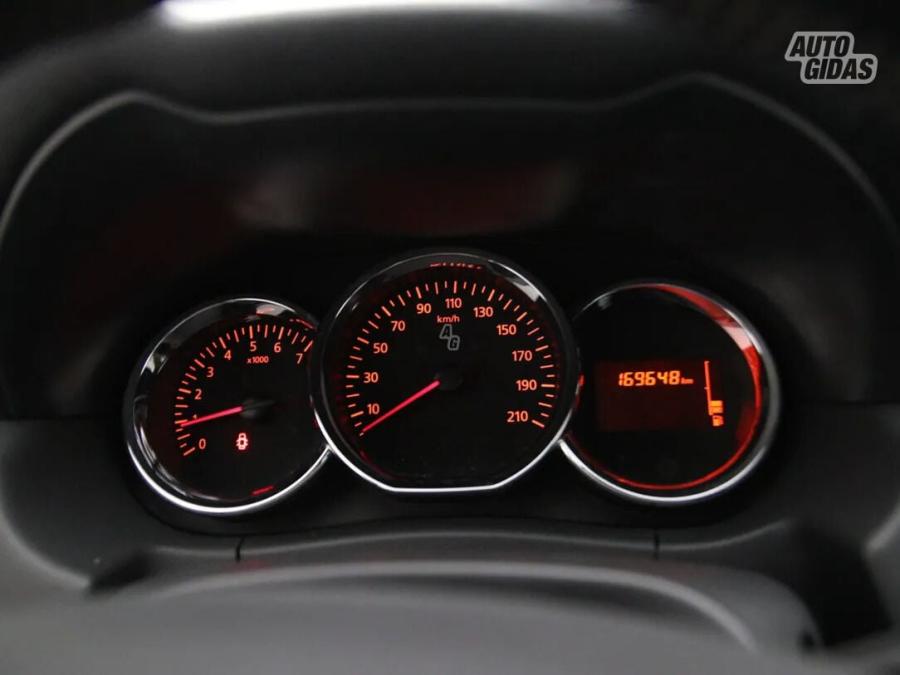 Black Dacia Duster 2014 in Vilnius, with an engine capacity of 1.20 L and mileage of 170 thousand km for 6399 €, photo 20 on AUTOMOTO.COM.LV