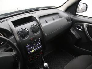 Black Dacia Duster 2014 in Vilnius, with an engine capacity of 1.20 L and mileage of 170 thousand km for 6399 €, photo 22 on AUTOMOTO.COM.LV