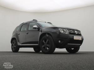 Black Dacia Duster 2014 in Vilnius, with an engine capacity of 1.20 L and mileage of 195 thousand km for 6099 €, photo 12 on AUTOMOTO.COM.LV