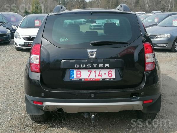 Black Dacia Duster 2014 in Valmiera, with an engine capacity of 1.20 L and mileage of 120 thousand km for 6750 €, photo 7 on AUTOMOTO.COM.LV