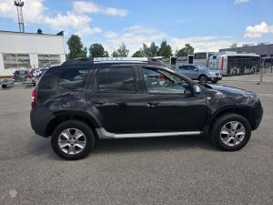 Black Dacia Duster 2014 in Marijampole, with an engine capacity of 1.46 L and mileage of 198 thousand km for 4990 €, photo 13 on AUTOMOTO.COM.LV