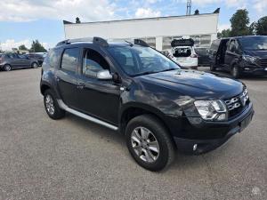 Black Dacia Duster 2014 in Marijampole, with an engine capacity of 1.46 L and mileage of 198 thousand km for 4990 €, photo 16 on AUTOMOTO.COM.LV