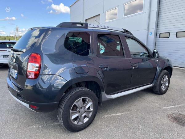Melns Dacia Duster 2014 Tauragė, ar dzinēja tilpumu 1.20 L un nobraukumu 133 tūkst. km par 4700 €, foto 4 vietnē AUTOMOTO.COM.LV