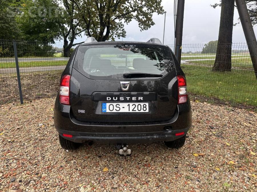 Черный Дачия Duster 2014 в Цесис, объемом двигателя 1.20 л и пробегом 0 тыс. км за 6900 €, фото 6 на AUTOMOTO.COM.LV
