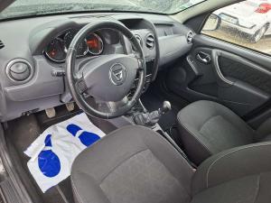 Черный Дачия Duster 2014 в Таураге, объемом двигателя 1.46 л и пробегом 223 тыс. км за 4200 €, фото 10 на AUTOMOTO.COM.LV