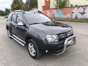 Black Dacia Duster 2015 in Siauliai, with an engine capacity of 1.20 L and mileage of 99 thousand km for 6200 €, photo 3 on AUTOMOTO.COM.LV