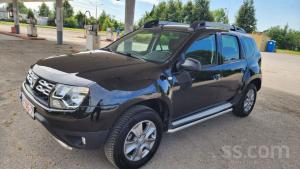 Black Dacia Duster 2015 in Ogre, with an engine capacity of 1.20 L and mileage of 182 thousand km for 5950 €, photo 3 on AUTOMOTO.COM.LV