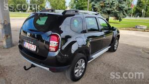 Black Dacia Duster 2015 in Ogre, with an engine capacity of 1.20 L and mileage of 182 thousand km for 5950 €, photo 13 on AUTOMOTO.COM.LV