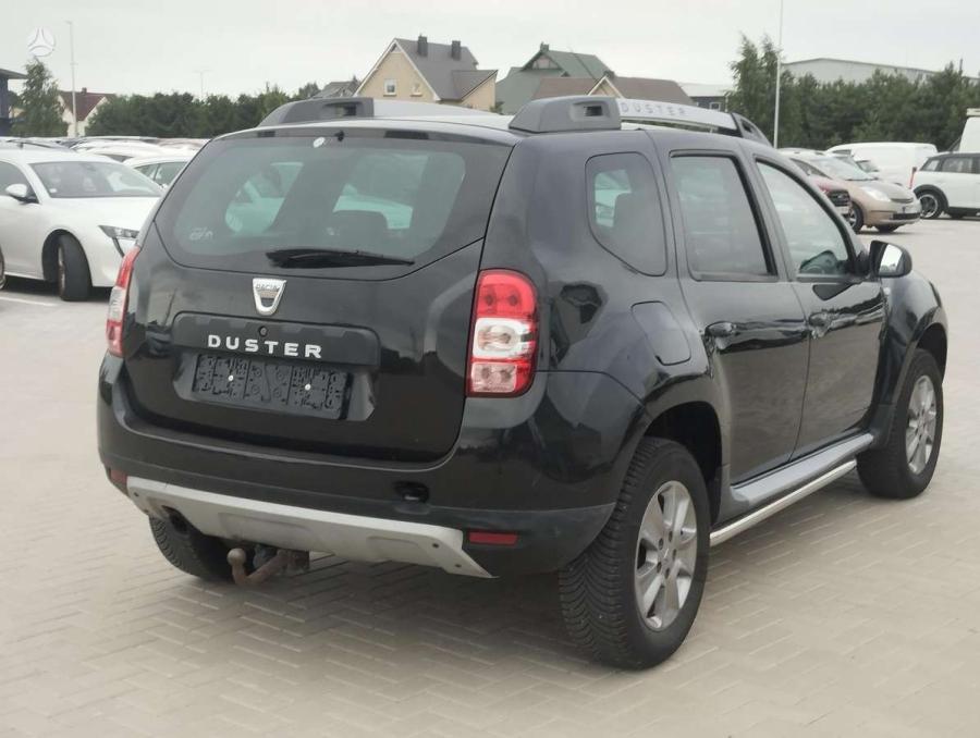 Черный Дачия Duster 2015 в Таураге, объемом двигателя 1.20 л и пробегом 150 тыс. км за 4300 €, фото 5 на AUTOMOTO.COM.LV