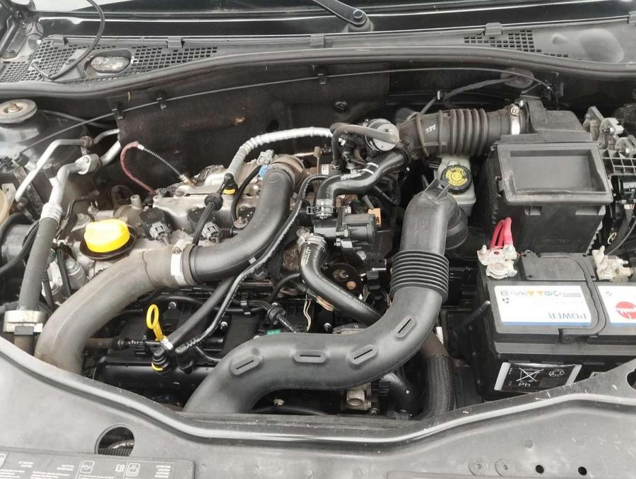 Черный Дачия Duster 2015 в Таураге, объемом двигателя 1.20 л и пробегом 150 тыс. км за 4300 €, фото 6 на AUTOMOTO.COM.LV