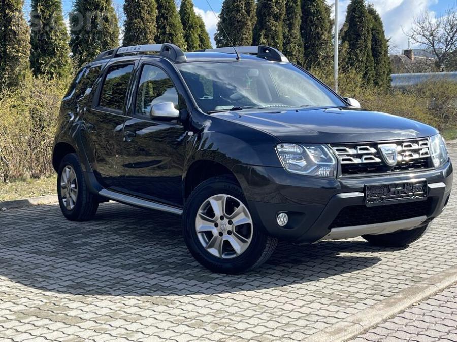 Black Dacia Duster 2016 in Jelgava, with an engine capacity of 1.20 L and mileage of 130 thousand km for 9700 €, photo 2 on AUTOMOTO.COM.LV