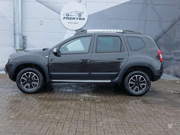 Black Dacia Duster 2016 in Kaunas, with an engine capacity of 1.20 L and mileage of 100 thousand km for 5950 €, photo 6 on AUTOMOTO.COM.LV