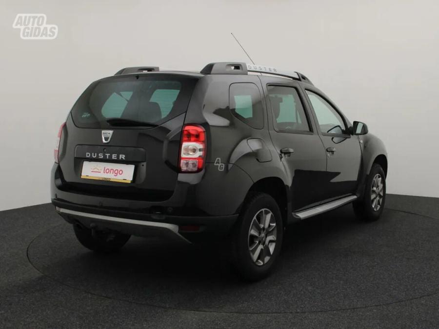 Black Dacia Duster 2016 in Vilnius, with an engine capacity of 1.20 L and mileage of 163 thousand km for 7599 €, photo 8 on AUTOMOTO.COM.LV