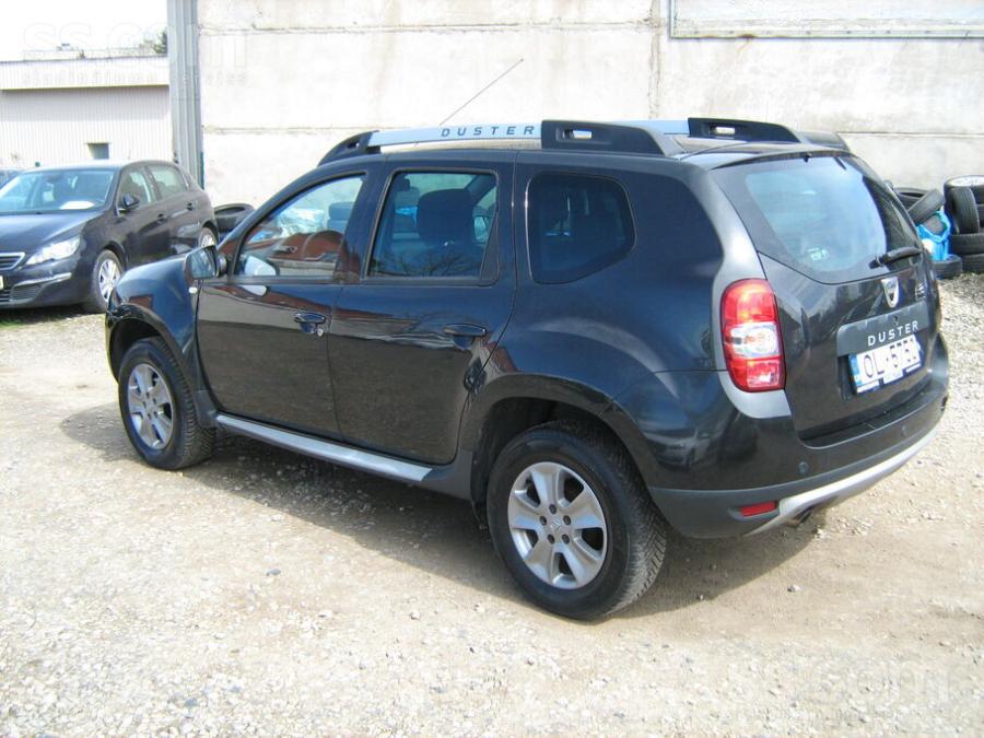 Black Dacia Duster 2016 in Rezekne, with an engine capacity of 1.20 L and mileage of 197 thousand km for 6100 €, photo 7 on AUTOMOTO.COM.LV